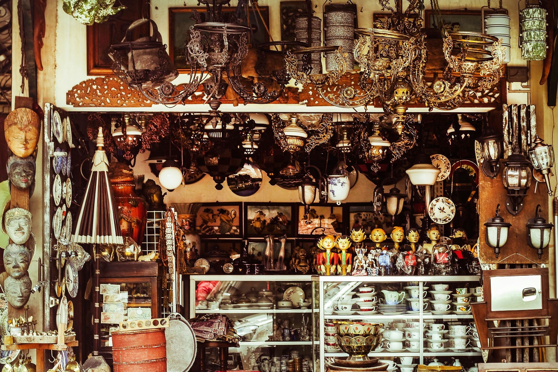 Shop All – Avant Antique